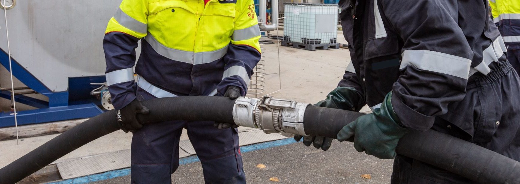 Cleaning based on hydrofluoric acid - Vecom Group